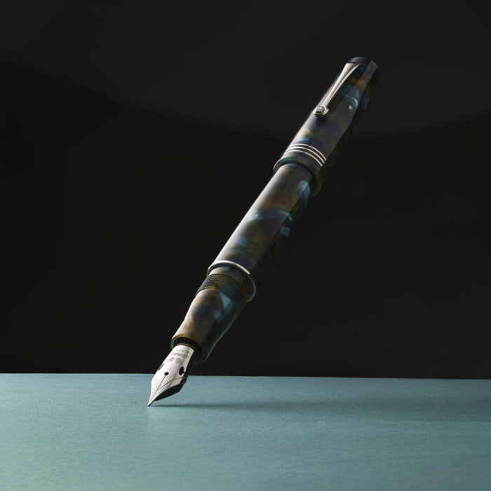 Leonardo Momento Zero Pausilya Fountain Pen – Silver Trim