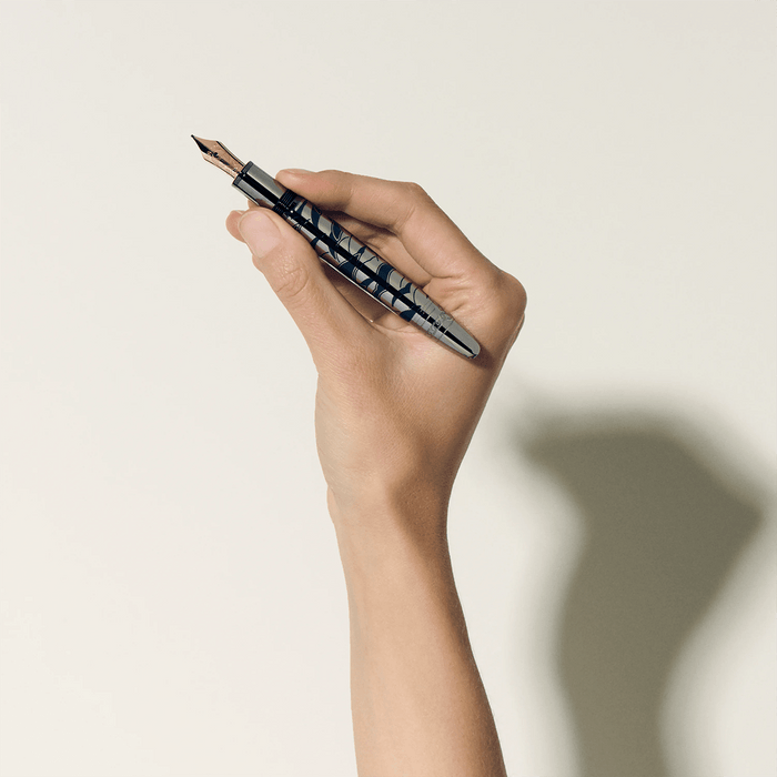 Montblanc 146 Meisterstuck Solitaire Fountain Pen - Around the World I