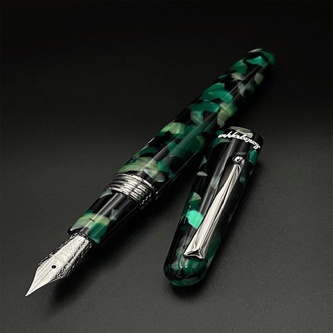 Montegrappa Elmo 01 Fountain Pen - Emerald Green (Limited Edition)