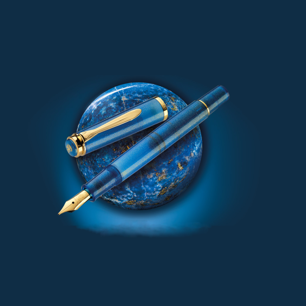 Pelikan Classic M200 Fountain Pen - Golden Lapis (Special US Edition ...