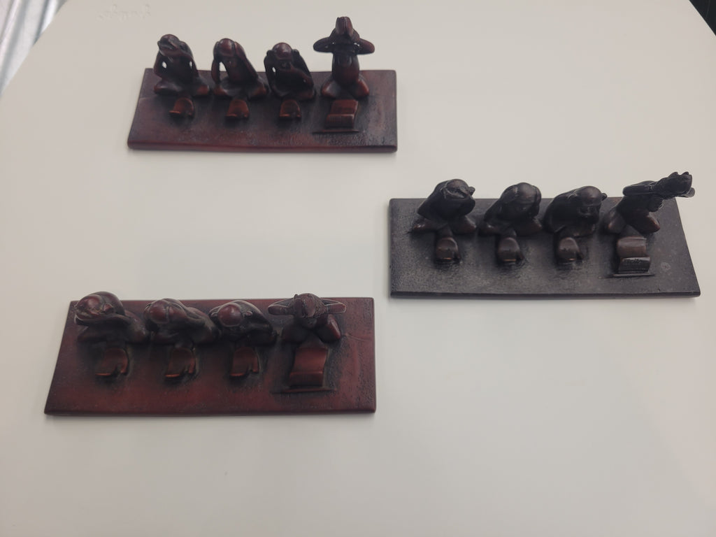 Pen Boutique Four Wise Monkeys Pen Stand
