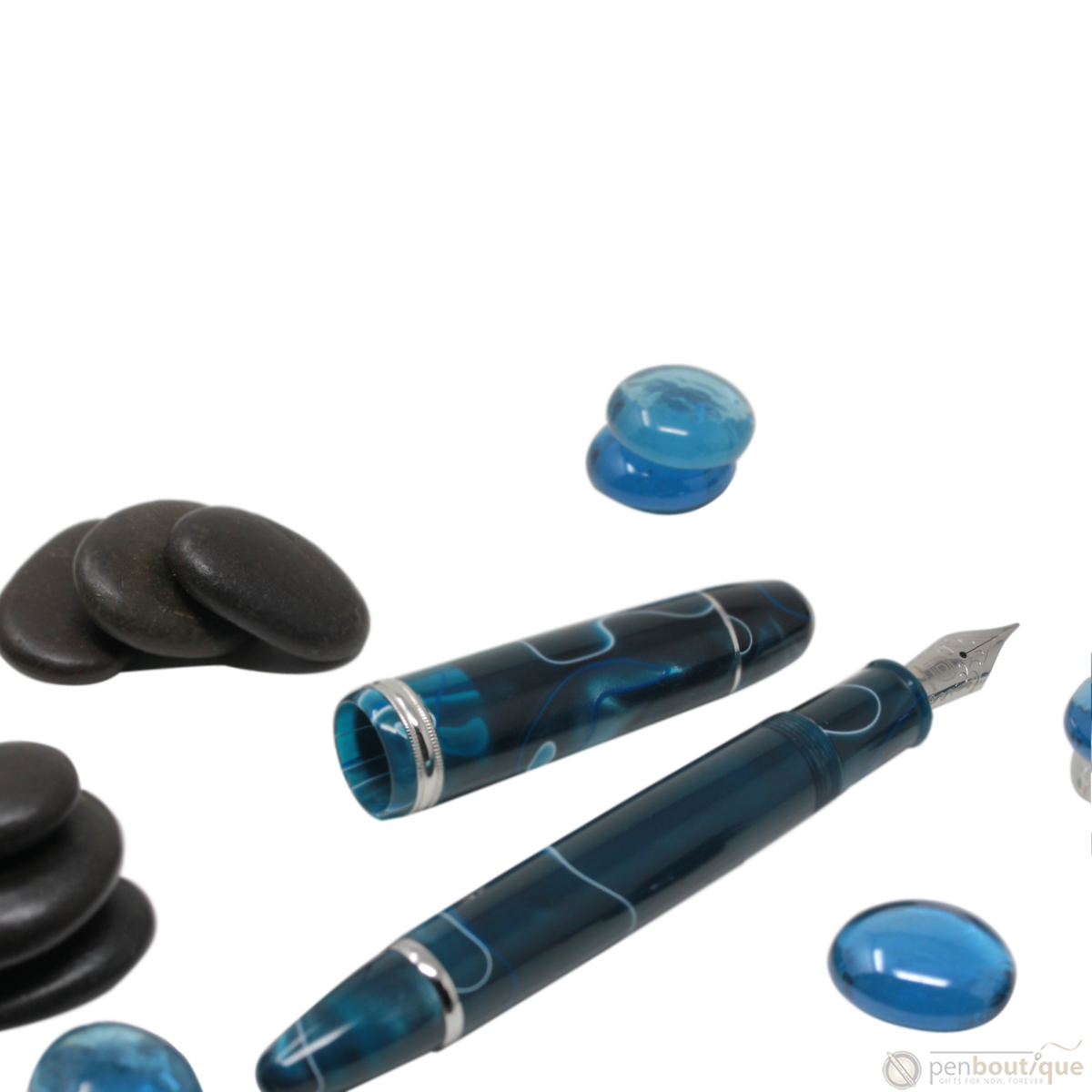 Penlux Masterpiece Grande Fountain Pen - Blue Swirl - Medium - Pen ...